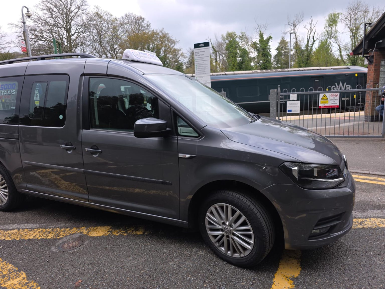 Cornwall Taxis – Newquay Airport Taxis – Bodmin Parkway Taxis